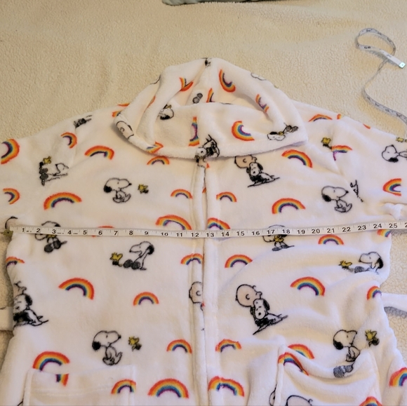 Peanuts | Intimates & Sleepwear | Peanuts Snoopy Woodstock Charlie ...